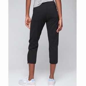 Athleta | Pants & Jumpsuits | Athleta Metro Slouch Capri | Poshmark